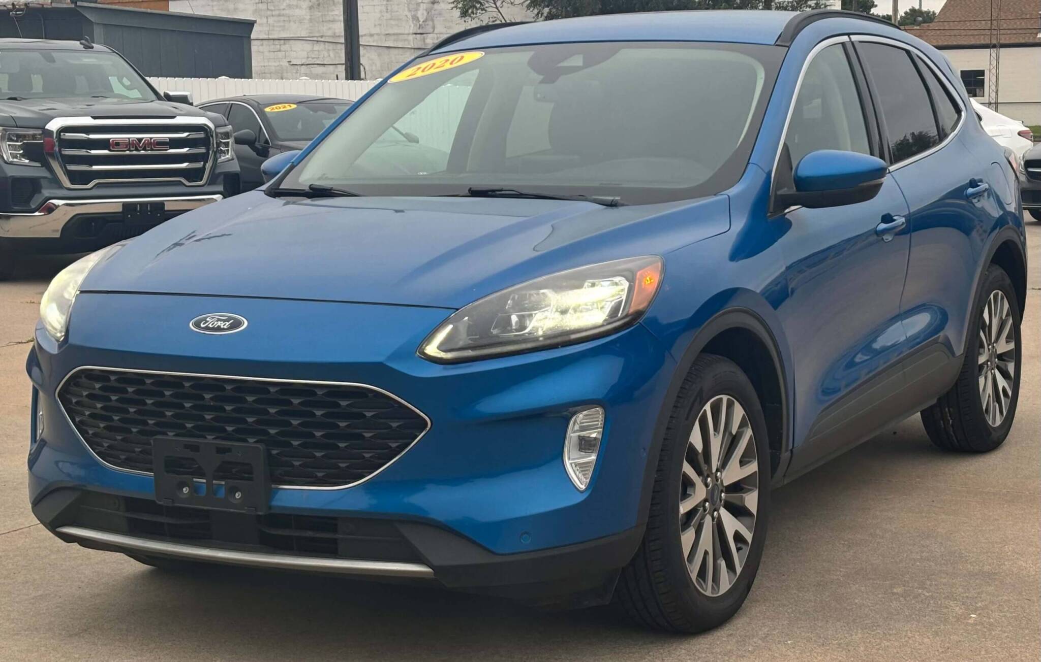 2020 FORD ESCAPE TITANIUM - FOR SALE IN DODGE CITY, KS